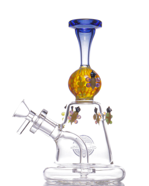 Flying Bugs Bong - On Point Glass - World of Bongs